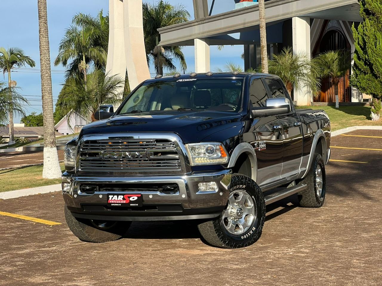 DODGE Ram Pick-Up 2500 CD 6.7 4X4 Laramie Azul 2016